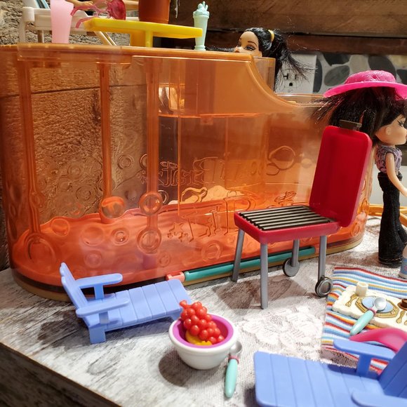 Bratz | Toys | Lil Bratz Beach Bash Pool Doll Play Set | Poshmark